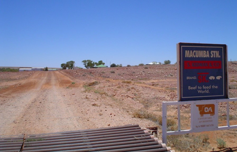 Macumba SA @ ExplorOz Places