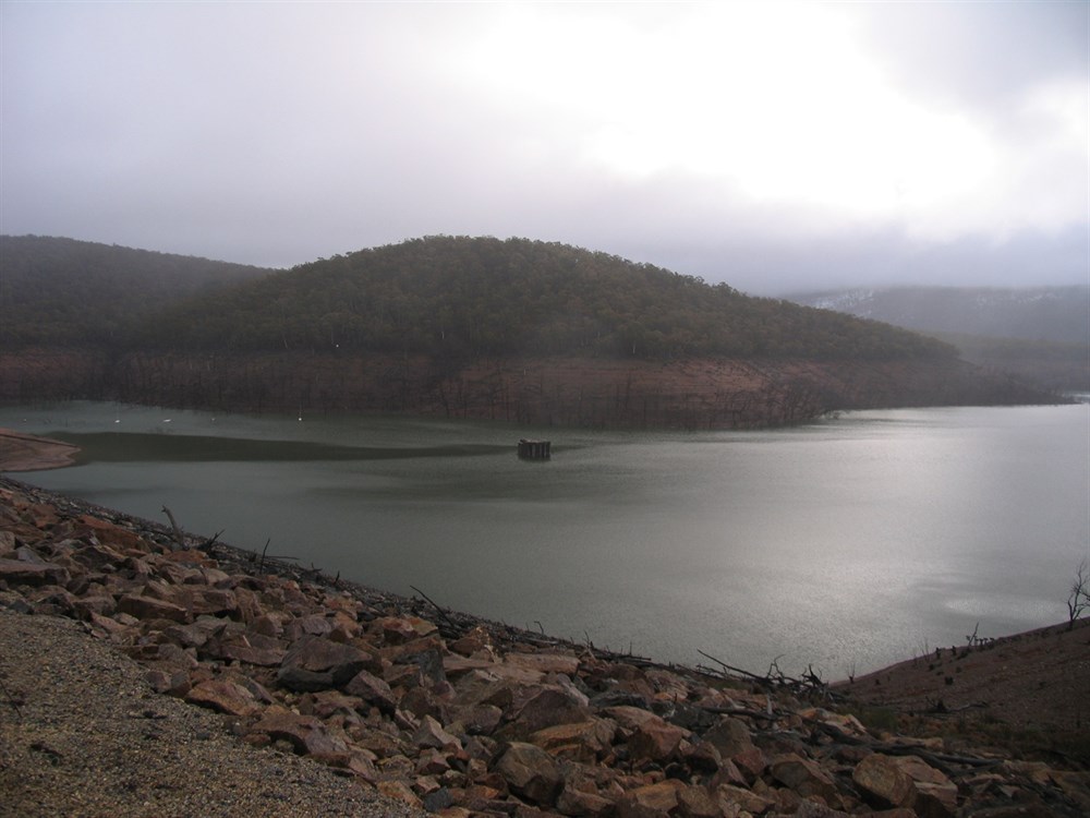 Eucumbene Dam NSW @ ExplorOz Places