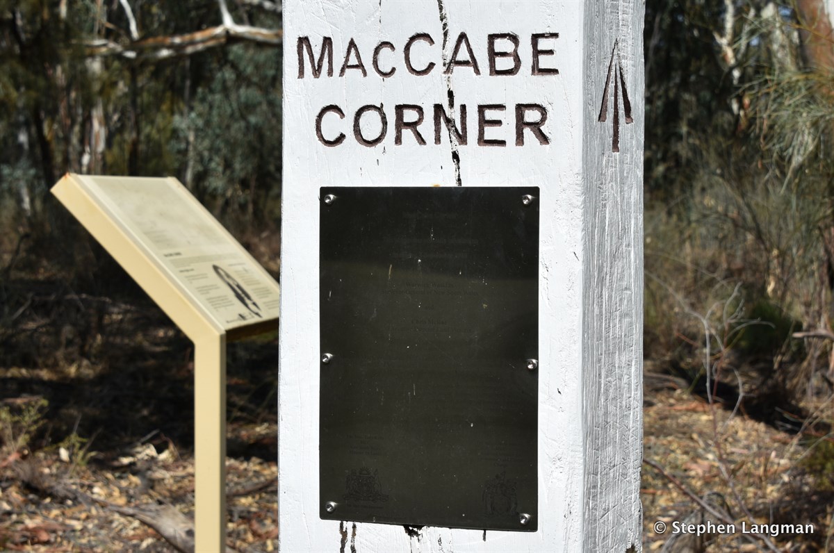 MacCabe Corner @ ExplorOz Blogs
