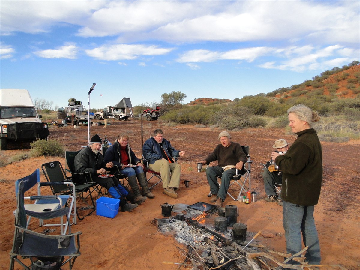 Gibson Desert - Through the crazy sandpit & another mechanical disaster ...