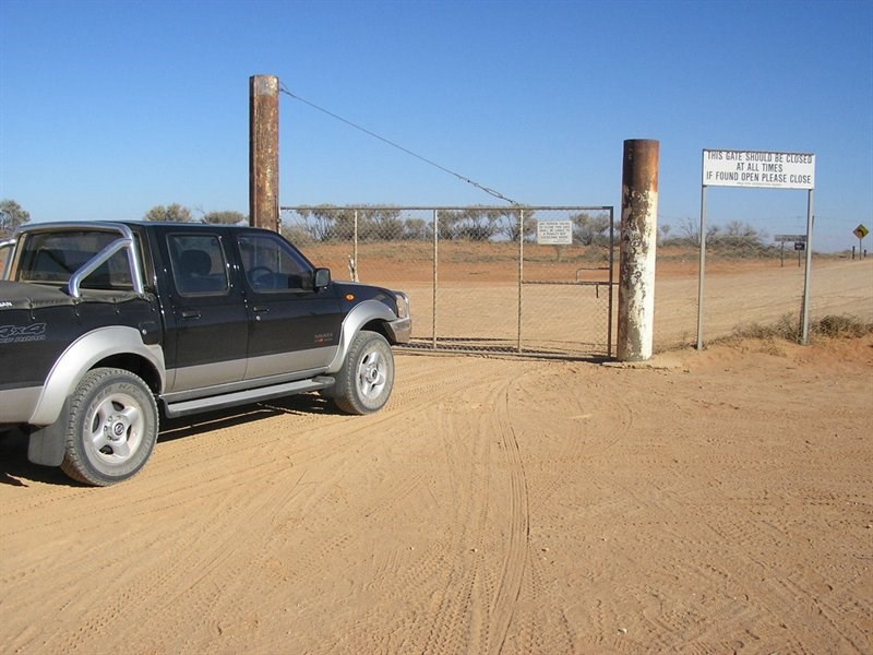 Bullah Bullah Waterhole (Dig Tree) QLD (via the Strzelecki & Bore ...
