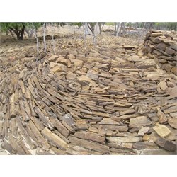 What is Stone pitching? A visit to Twelve Mile Dam. @ ExplorOz Blogs