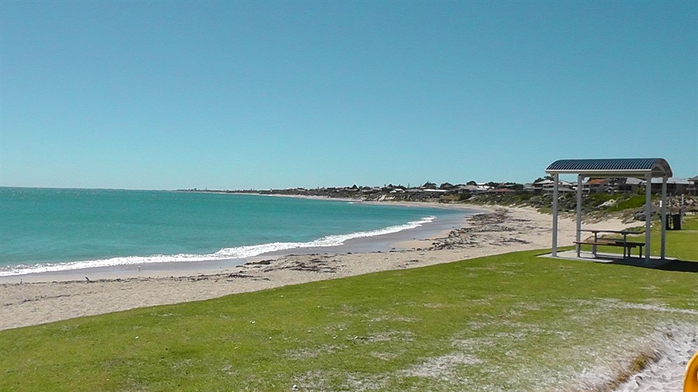 Falcon Bay Foreshore Reserve WA @ ExplorOz Places