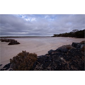 Norseman to Balladonia Overland Telegraph Track