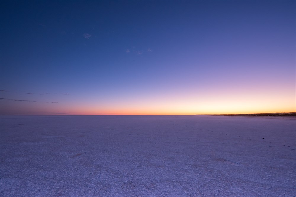 Lake Mackay WA @ ExplorOz Places