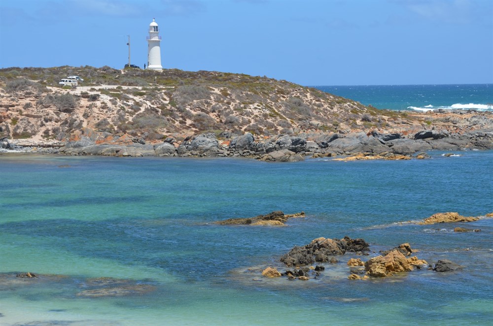 Corny Point Lighthouse SA @ ExplorOz Places