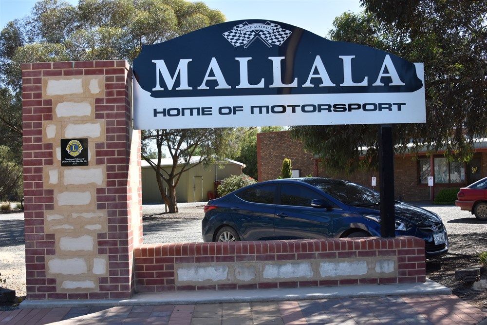 Mallala SA @ ExplorOz Places