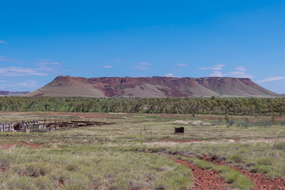 Table Hill WA @ ExplorOz Places